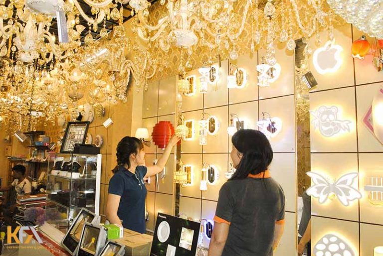 20+ Mẫu Thiết Kế Showroom Đèn Trang Trí Đẹp, Thu Hút Nhất 2023